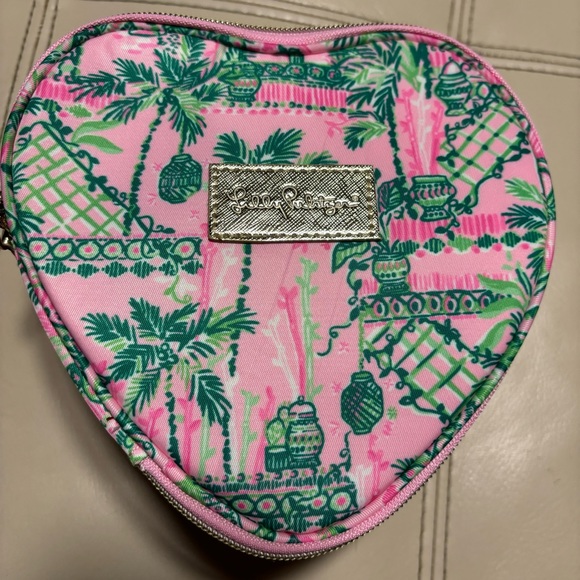 Lilly Pulitzer | Bags | Lilly Pulitzer Heart Shape Case | Poshmark